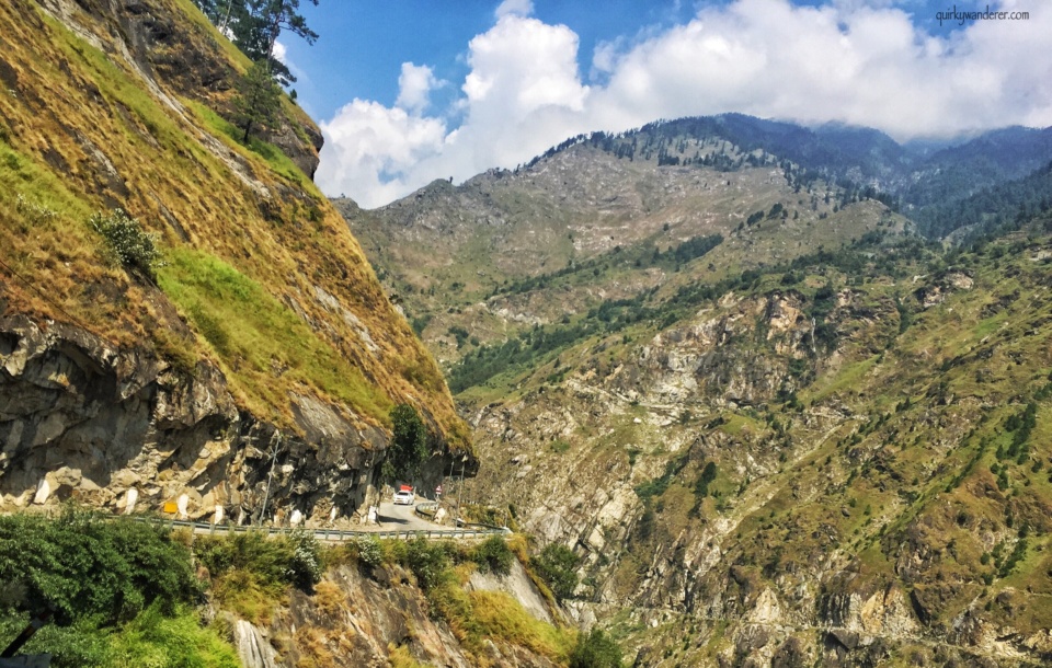 NH 22: One of the deadliest roads in the world - Quirky Wanderer